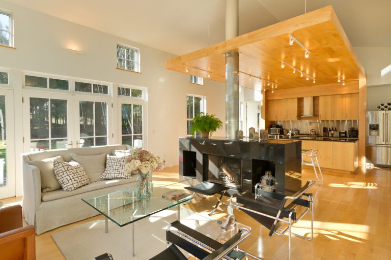 Custom Residential – Lorraine Construction